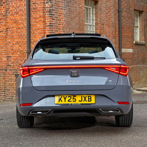 2026 SEAT Leon Estate FR UK Version: Refined Interior Updates Enhance ...