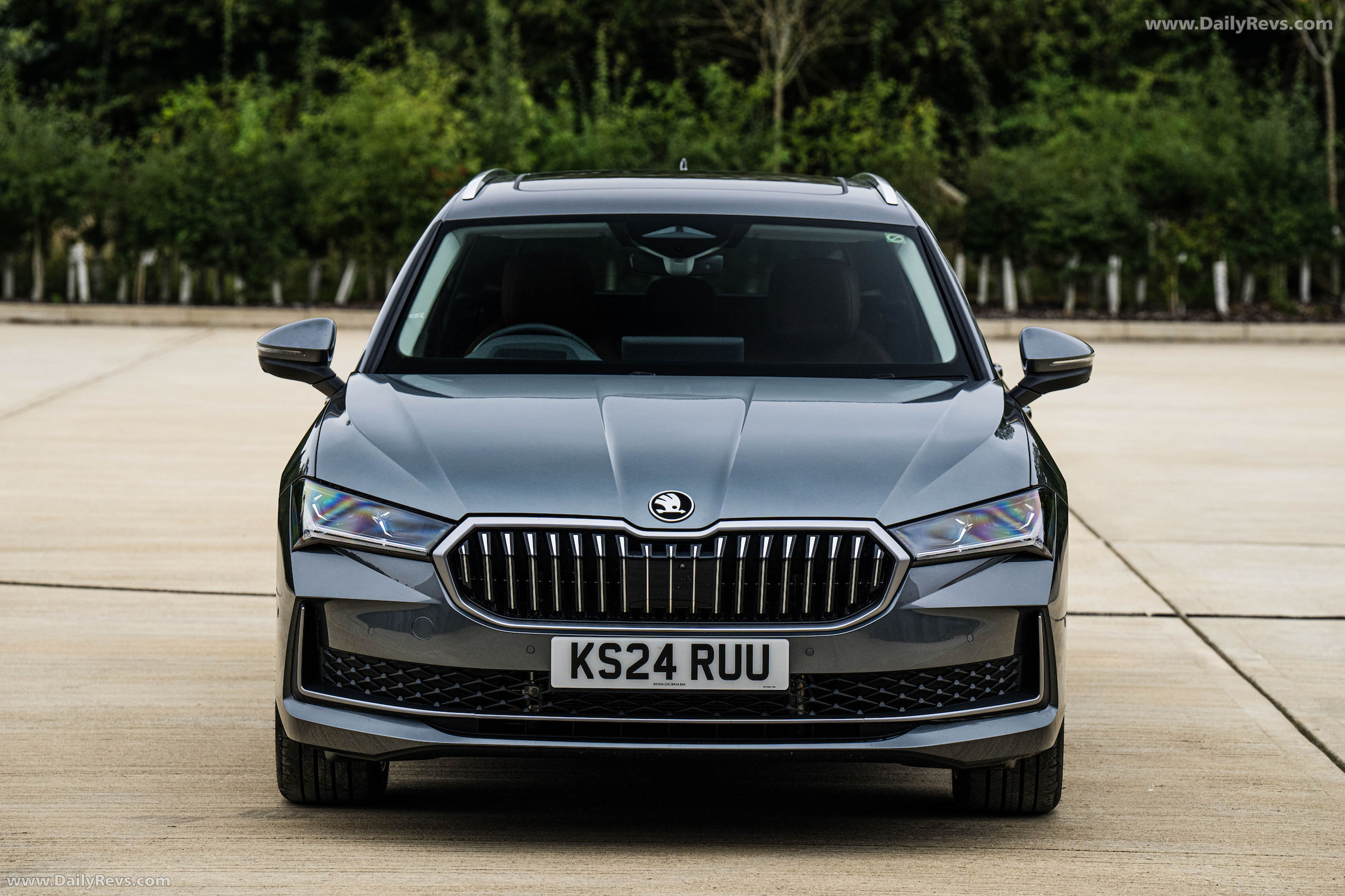 2024 Skoda Superb Combi iV Arrives with More Range and Refinement