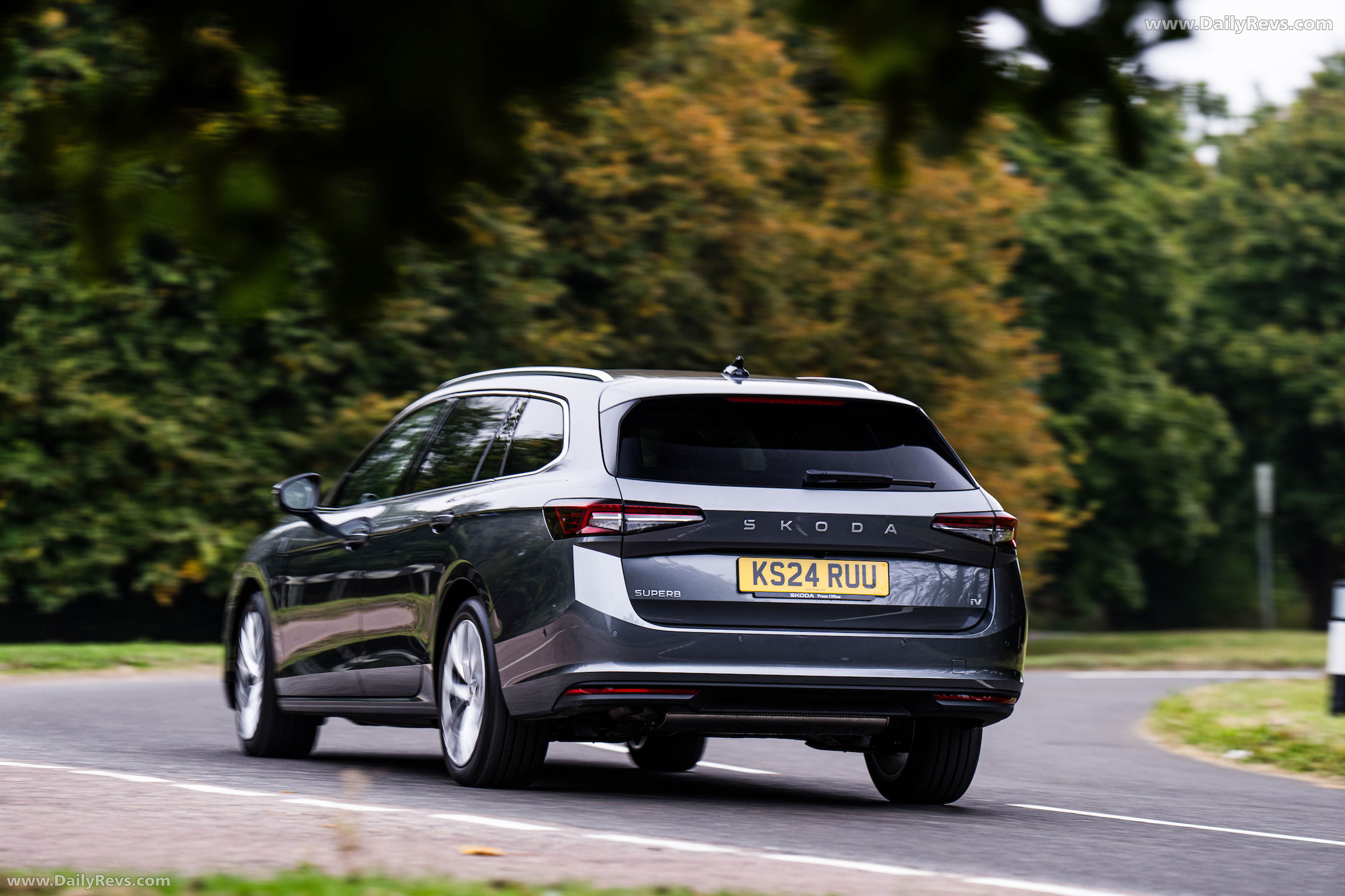 2024 Skoda Superb Combi iV Arrives with More Range and Refinement