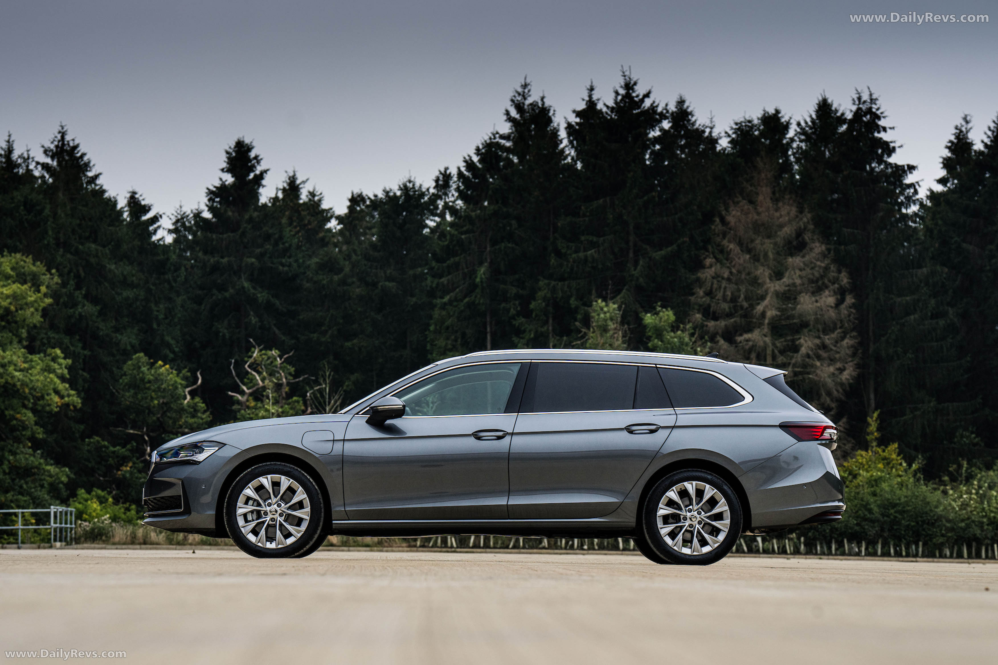 Skoda Superb Combi Iv