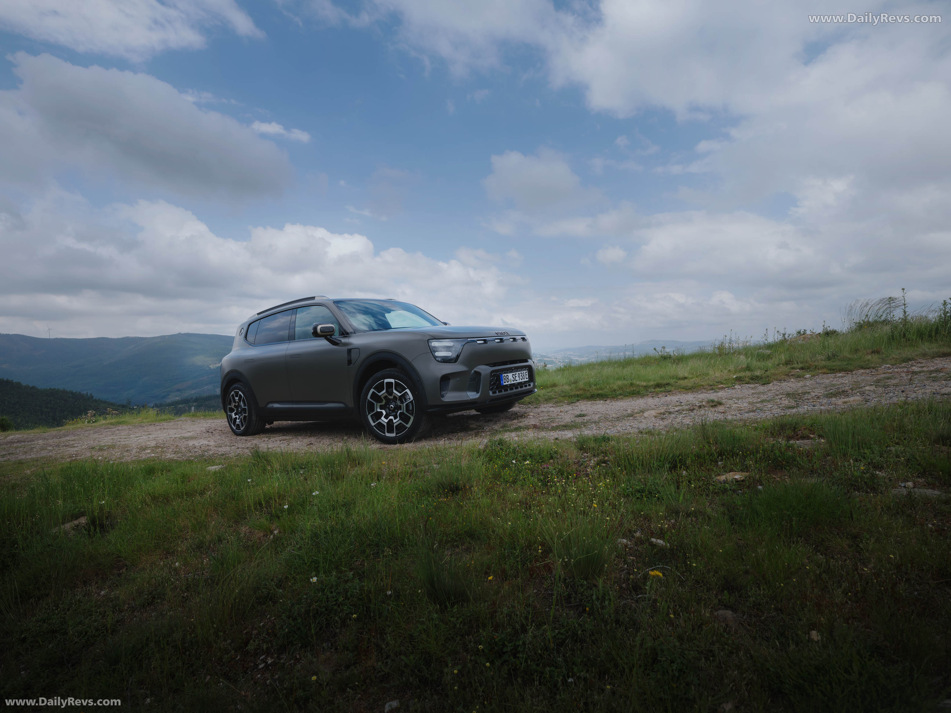 2025 Smart No.5 Summit European Version: Premium Mid-Size Electric SUV ...