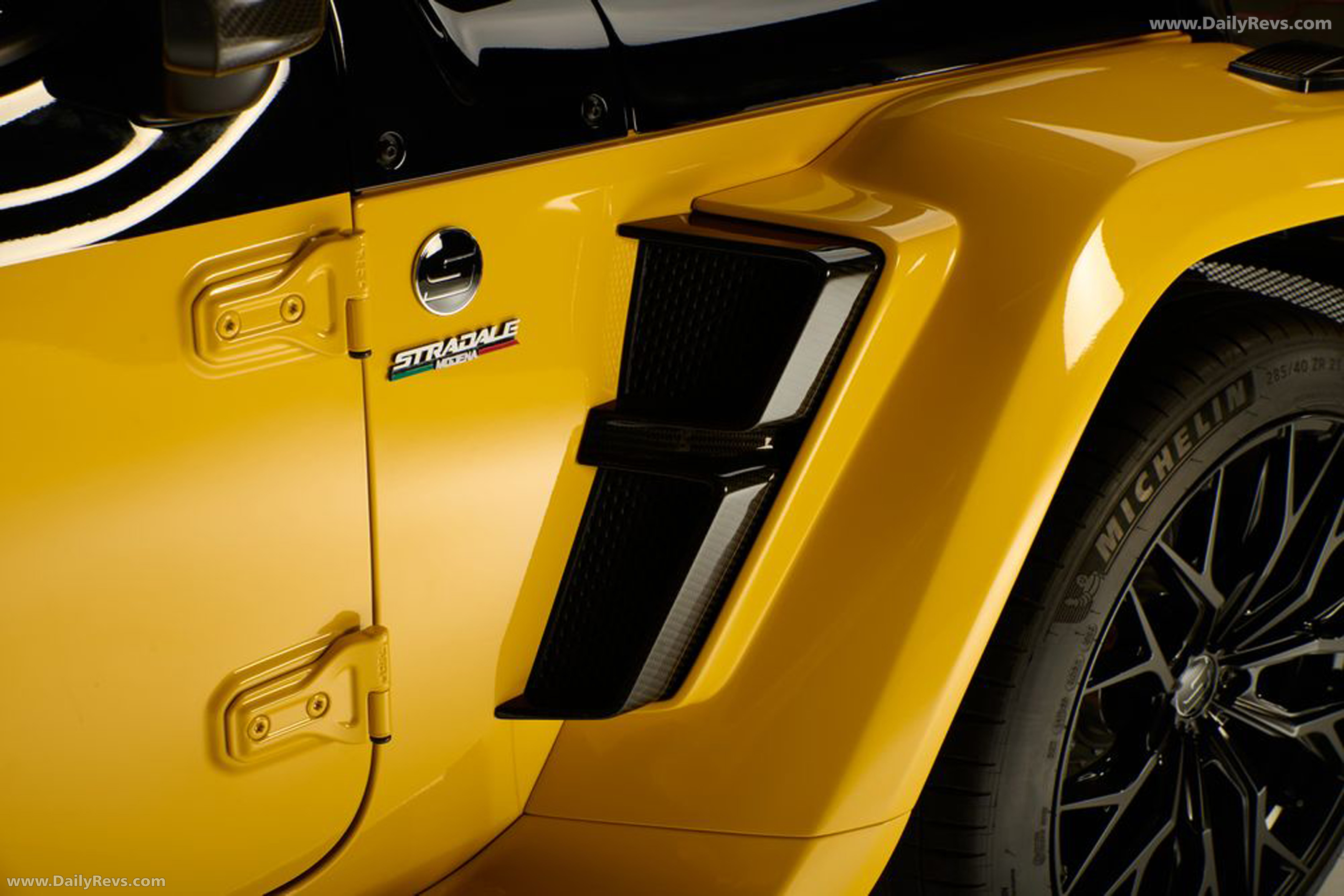 2025 Stradale Modena GTX First Look - DailyRevs