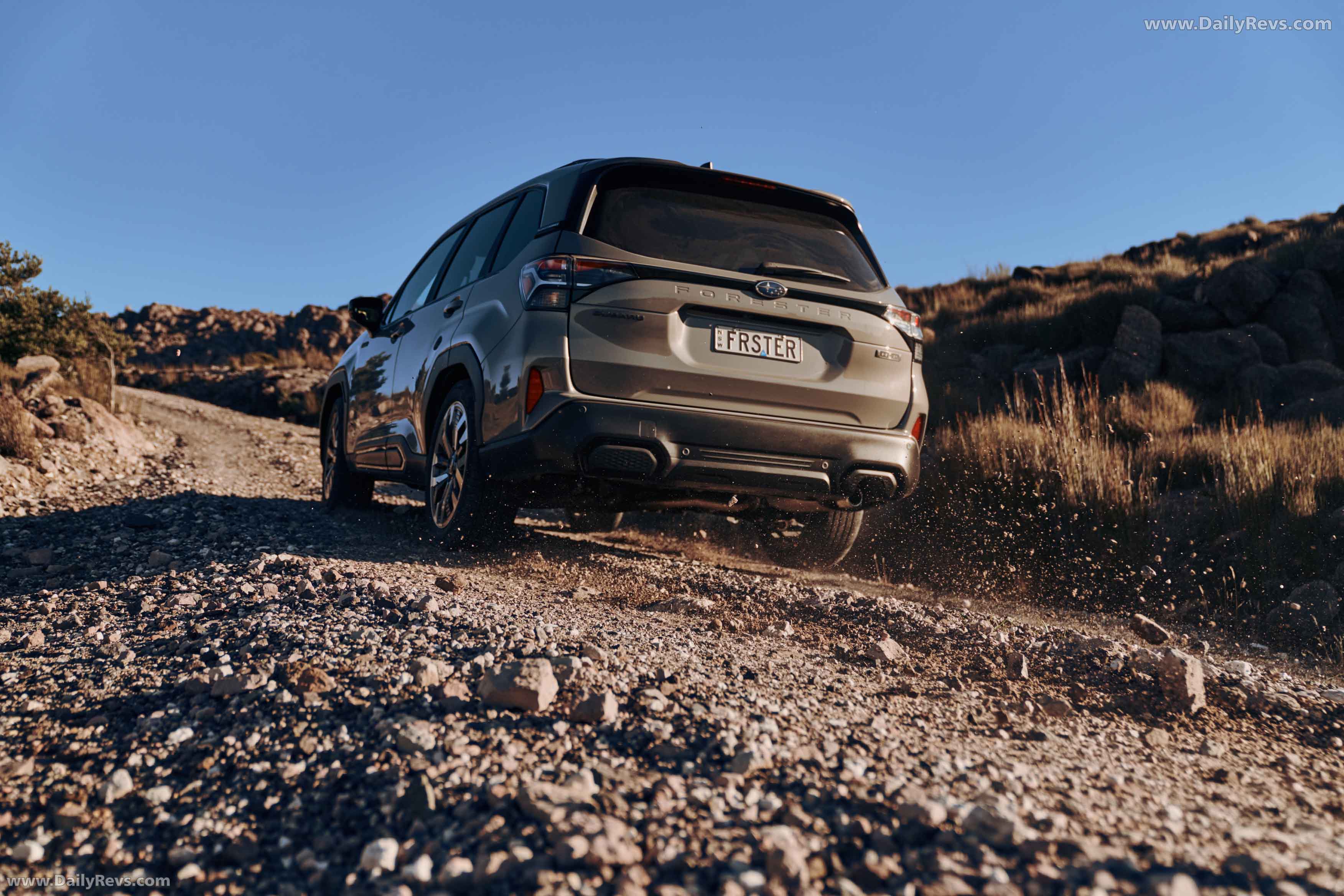2025 Subaru Forester AWD Hybrid Touring Australian Version - Redefining ...