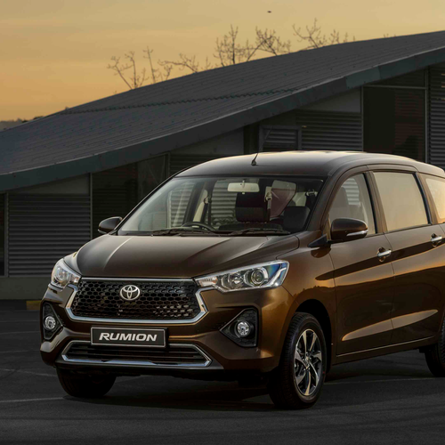 2023 Toyota Rumion Stunning HD Photos Videos Specs Features