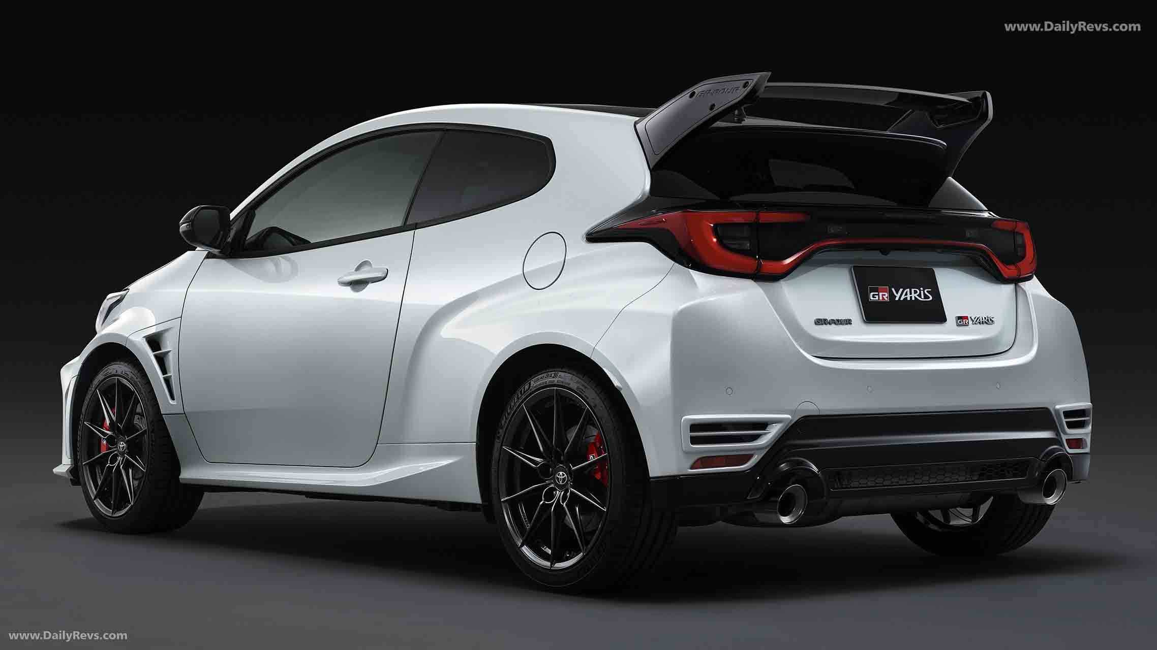 2025 Toyota GR Yaris Aero Performance - Rally-Bred Hatchback - DailyRevs