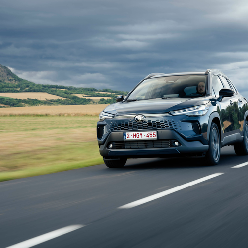 2026 Toyota Corolla Cross European Version - Refines Hybrid ...