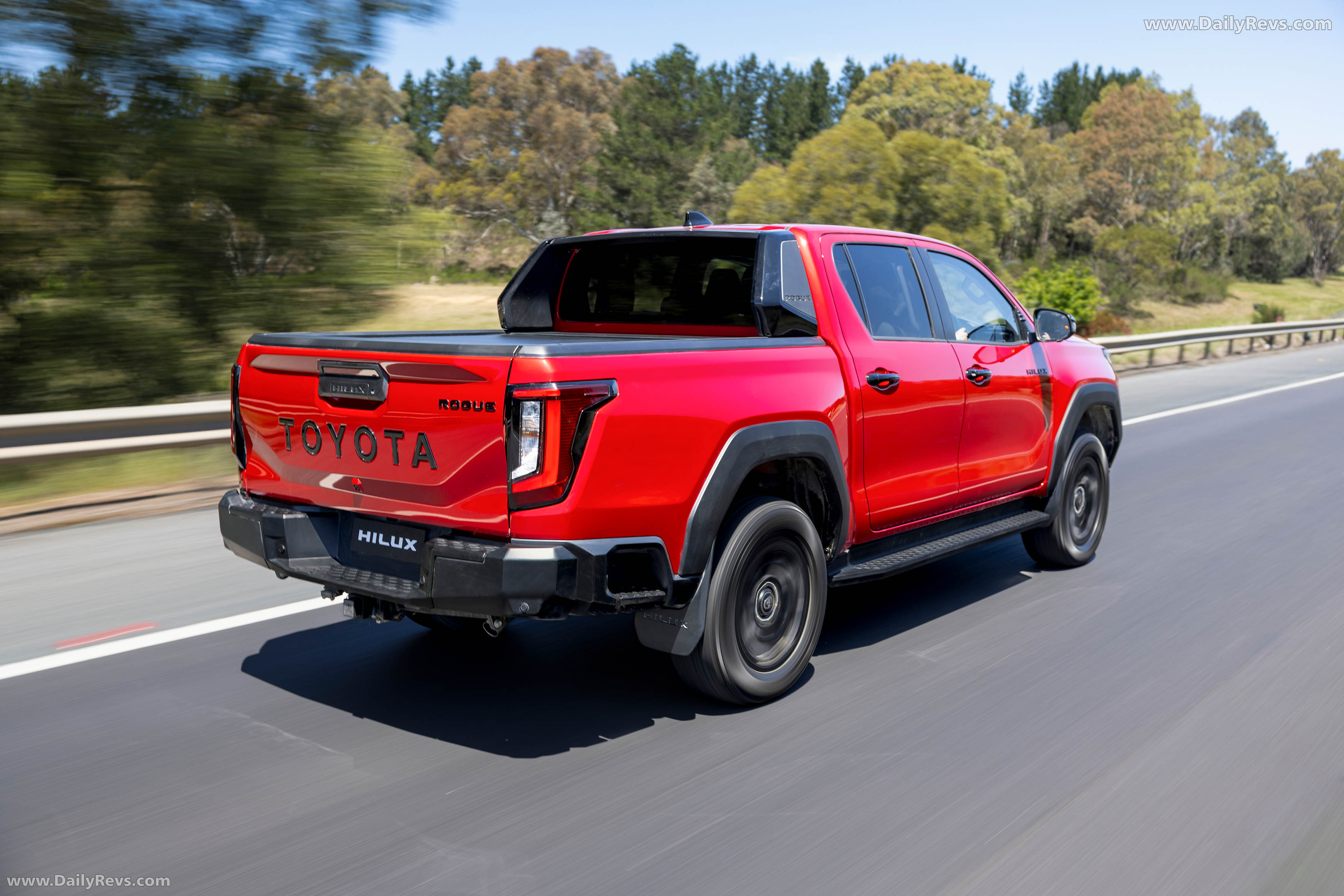 2026 Toyota Hilux Rogue: Electrified Flagship Redefines the Iconic ...