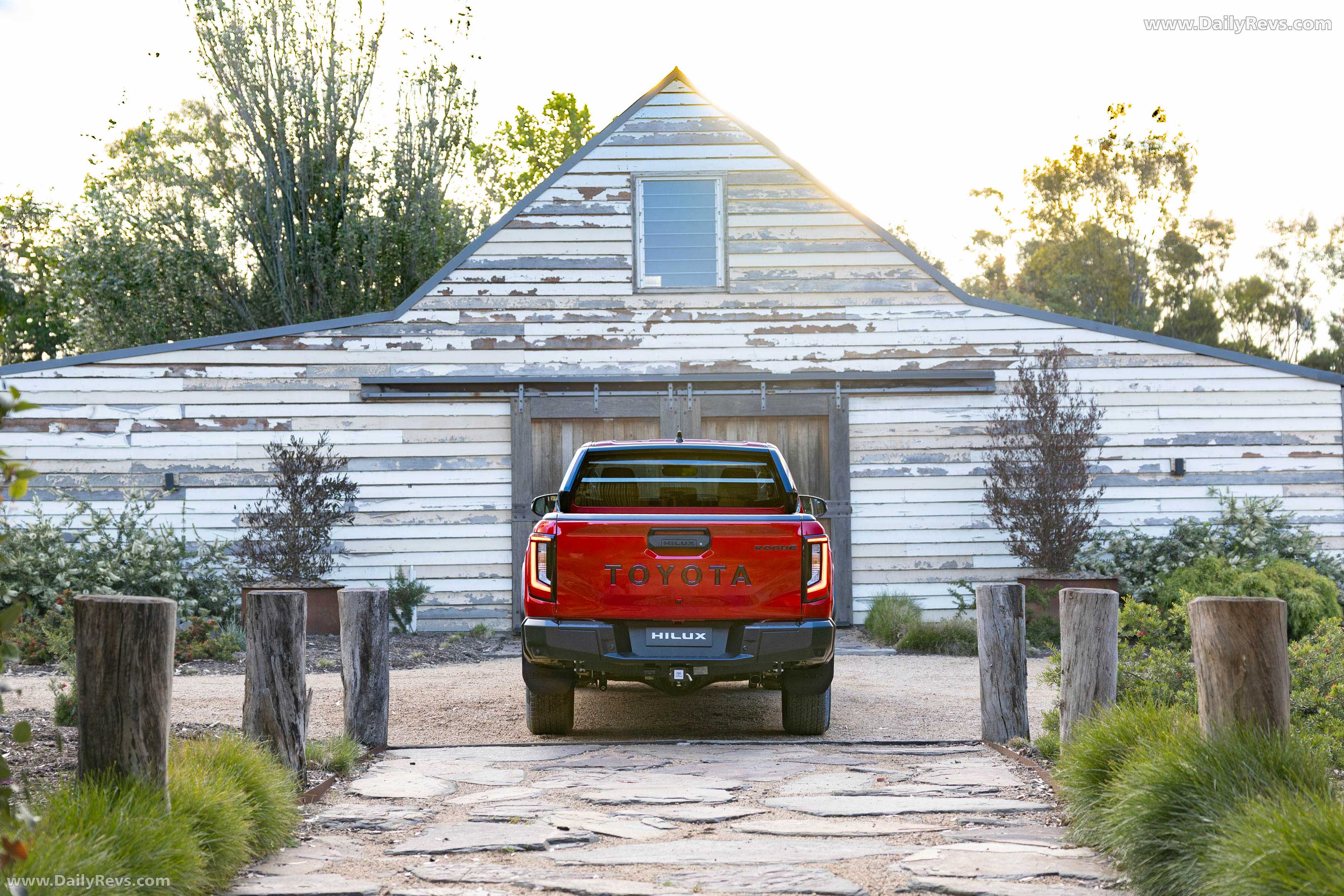 2026 Toyota Hilux Rogue: Electrified Flagship Redefines the Iconic ...