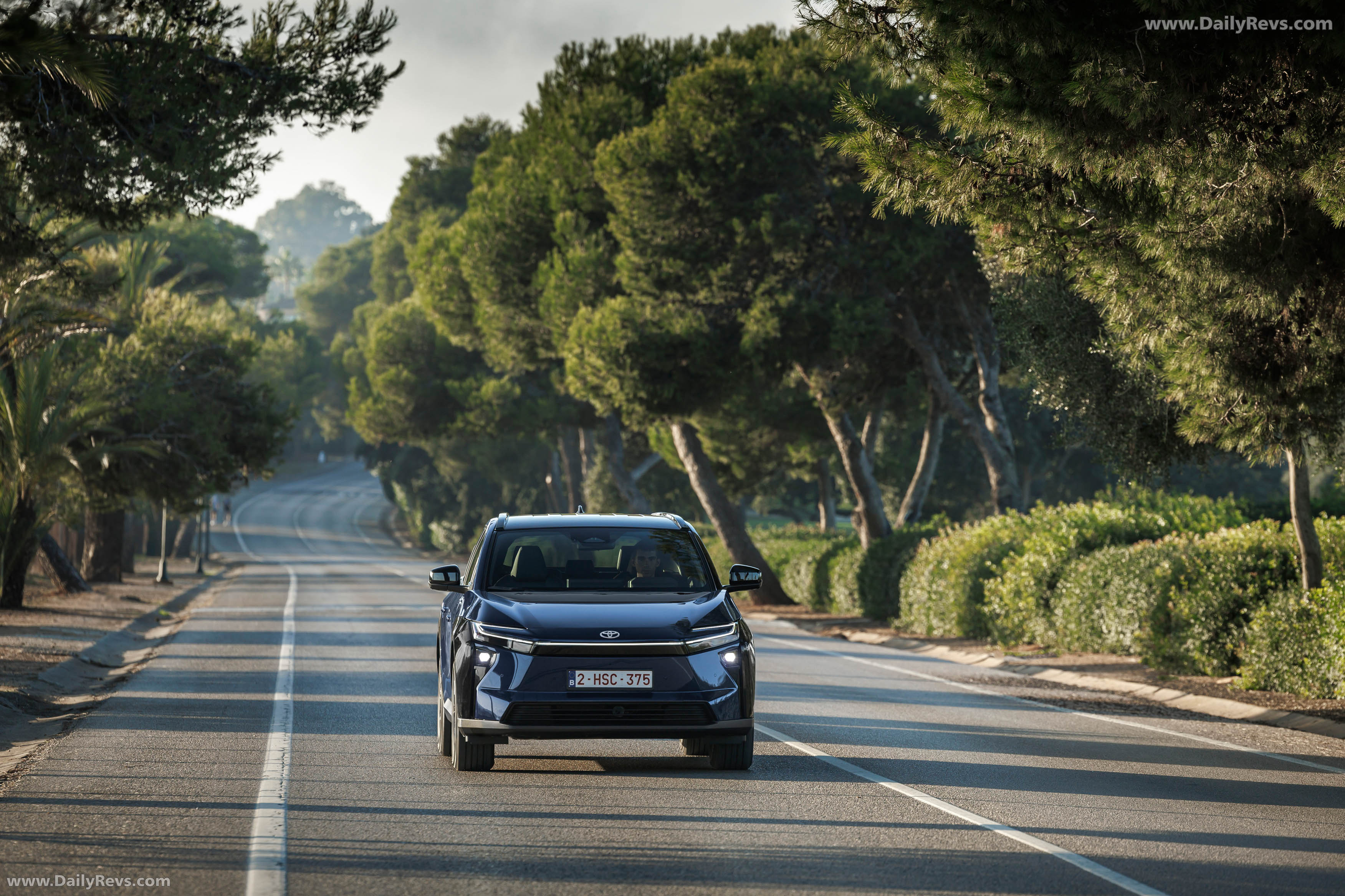 2026 Toyota bZ4X FWD Deep Blue: Enhanced Power, Efficiency, and Comfort ...