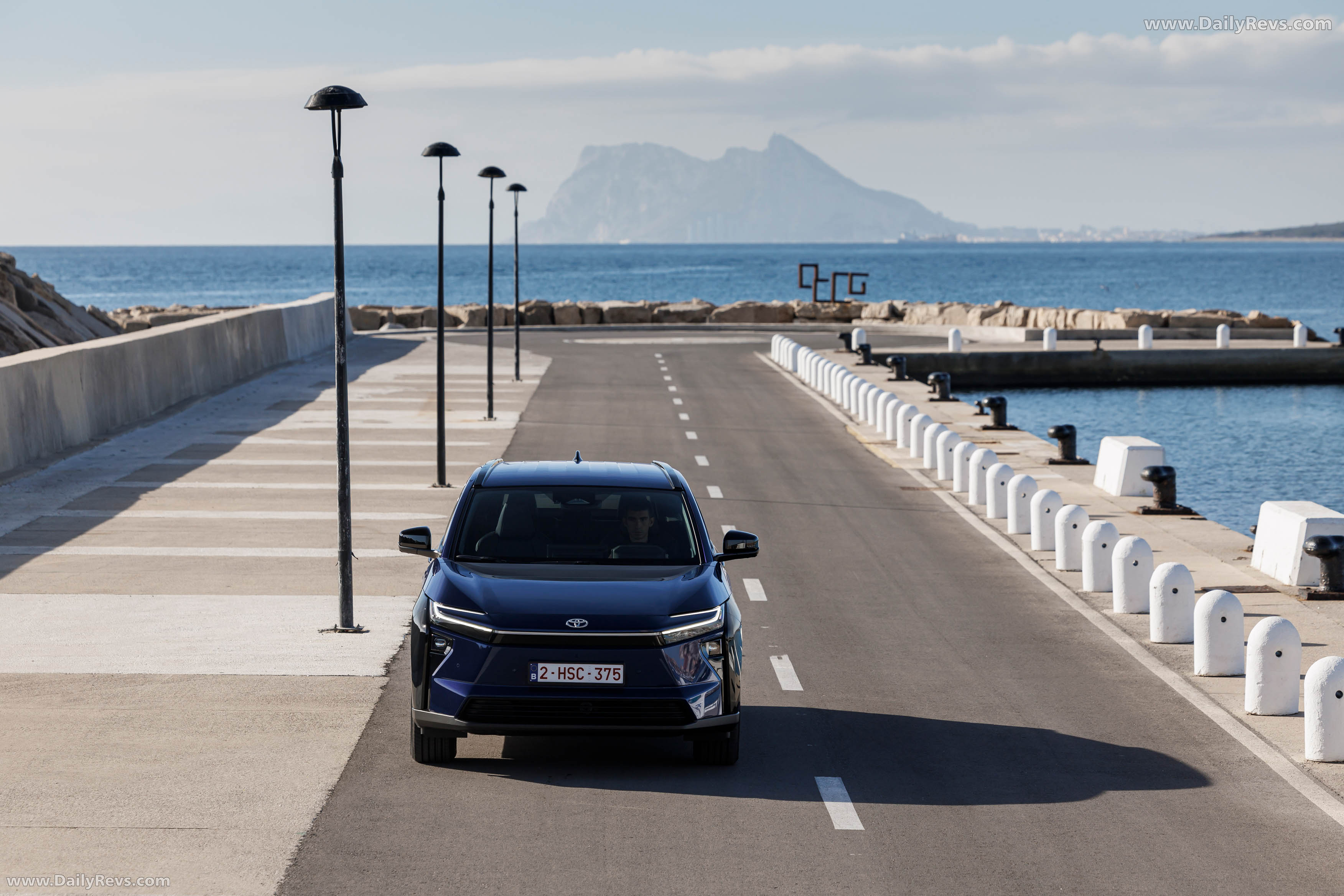 2026 Toyota bZ4X FWD Deep Blue: Enhanced Power, Efficiency, and Comfort ...