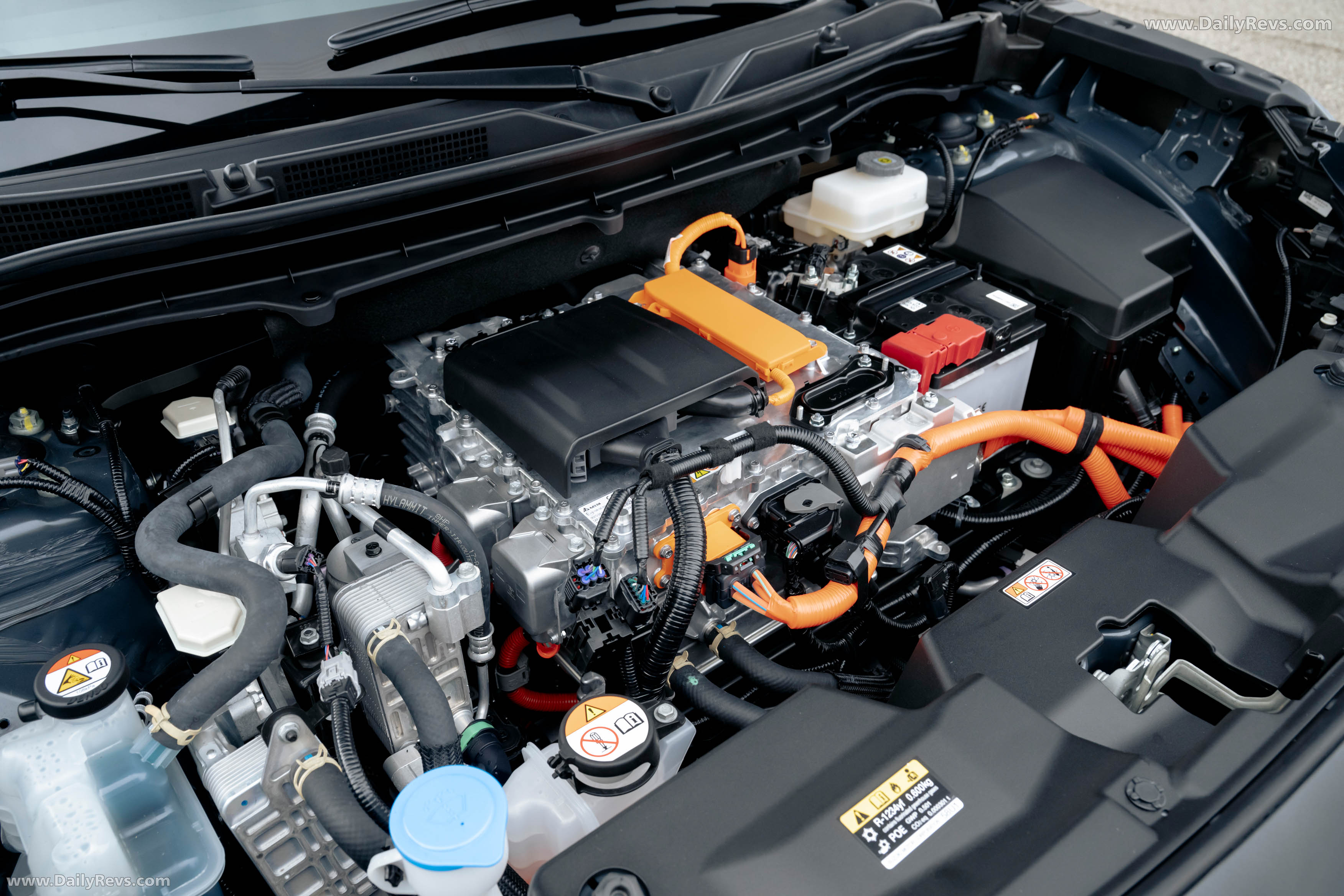 2026 Toyota Urban Cruiser FWD: New B-Segment Electric SUV Expands ...