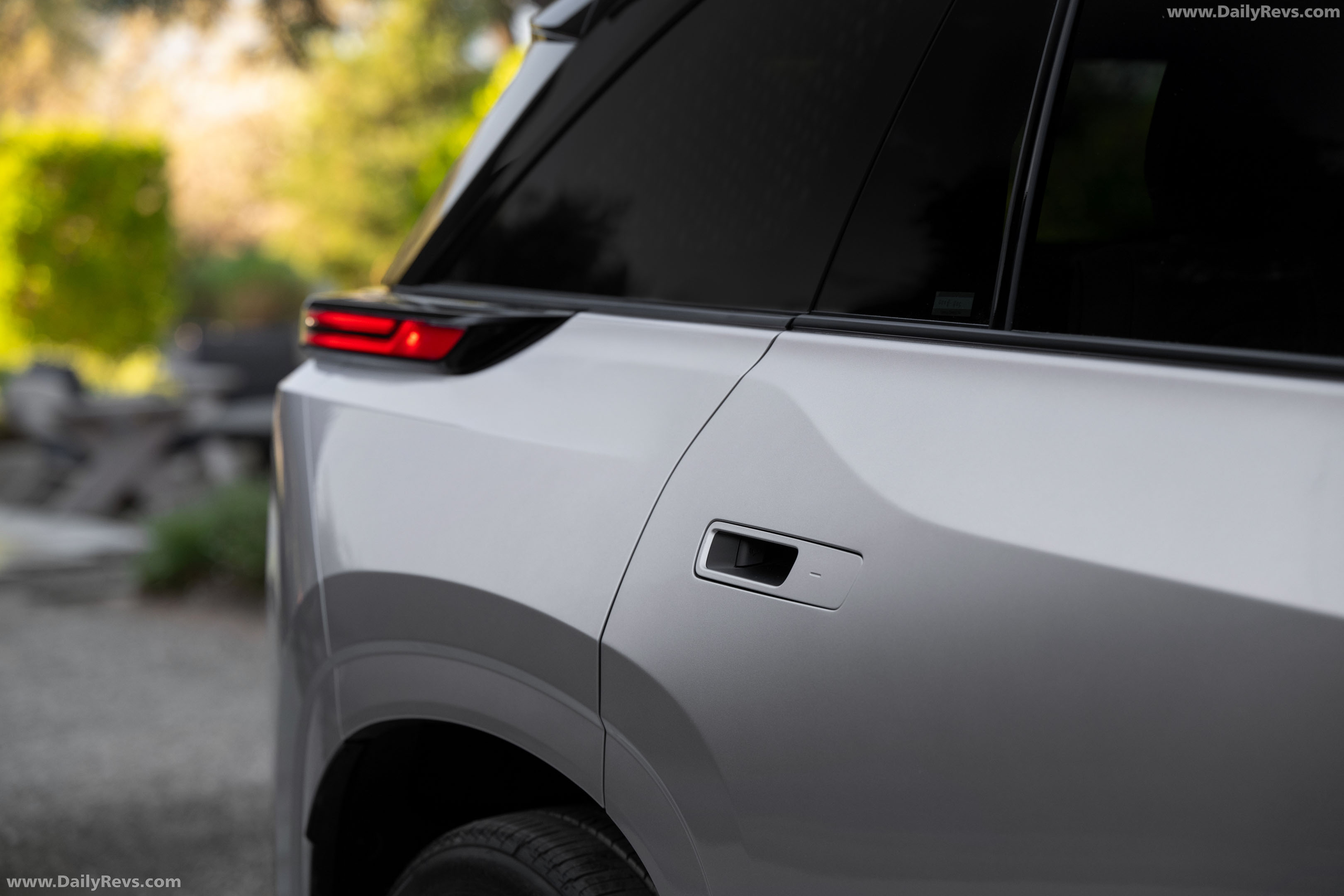 2027 Toyota Highlander BEV Breaks New Ground - DailyRevs