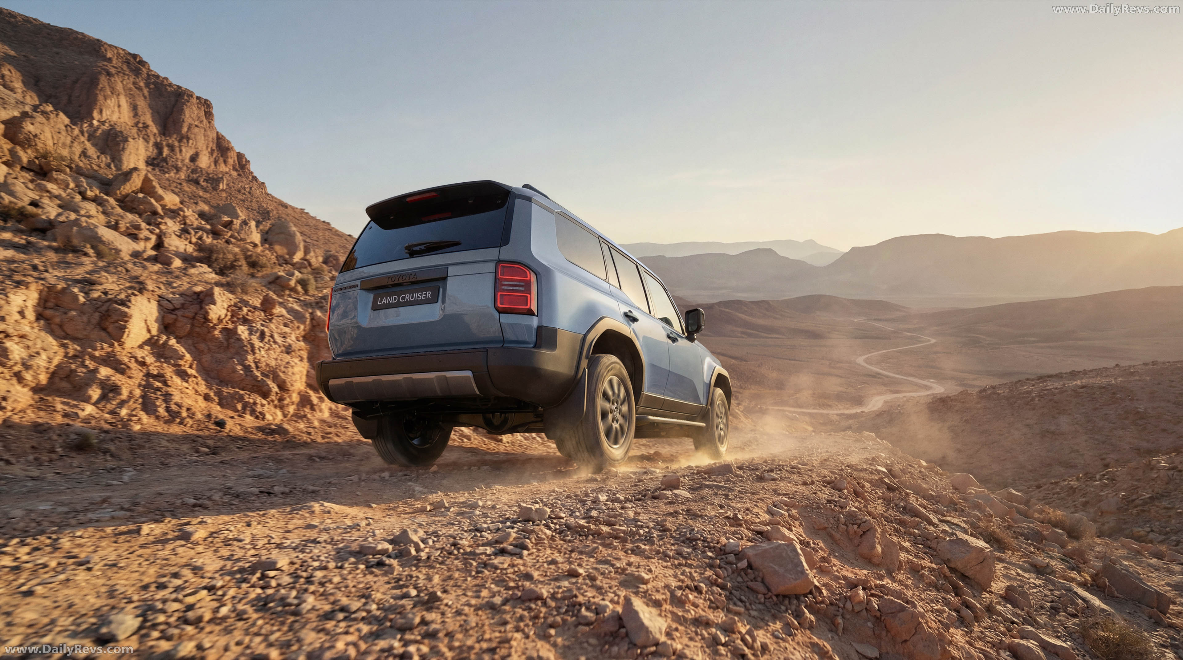 Toyota Land Cruiser 250 VX - two new grades, two distinct personalities.