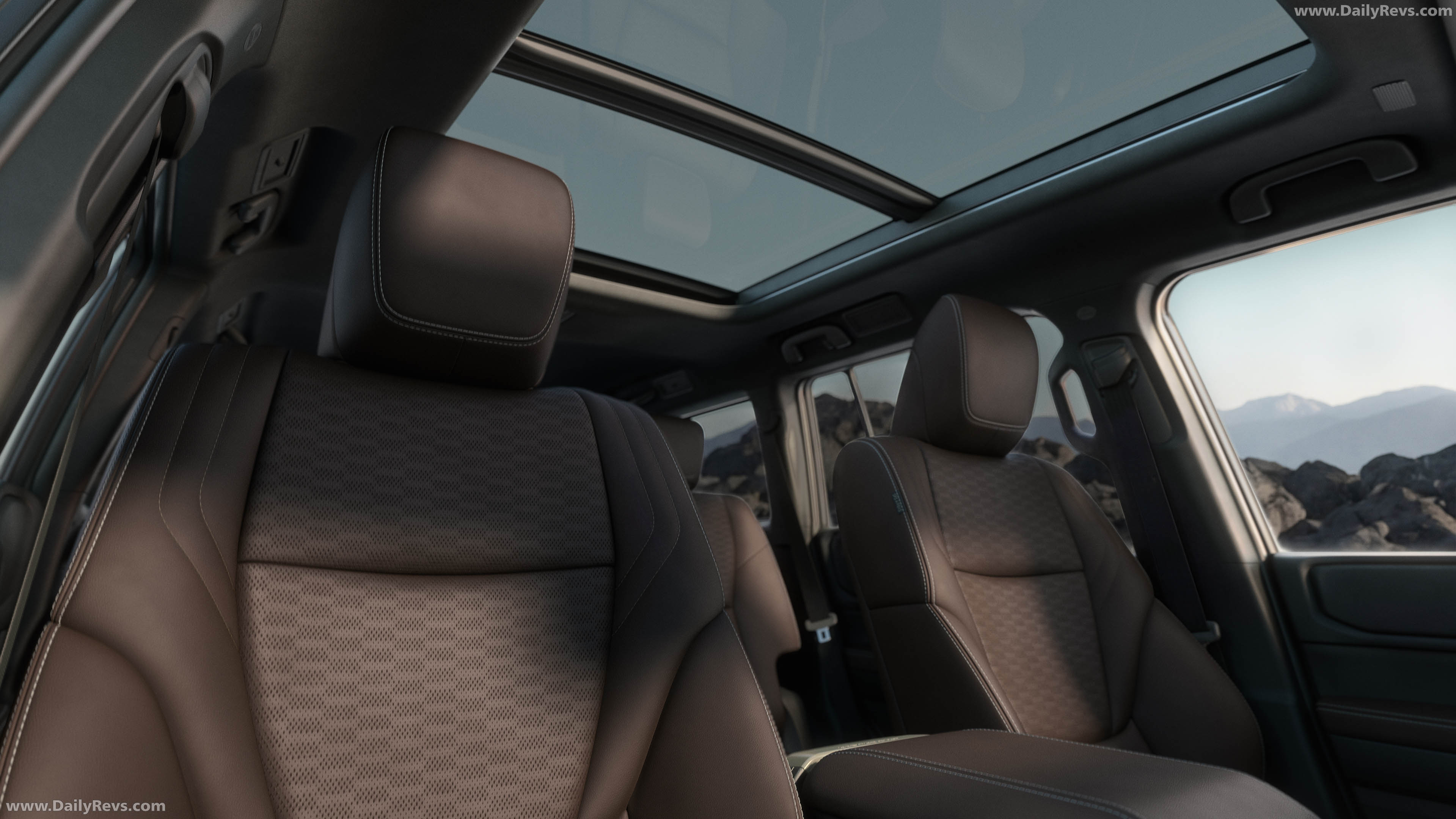 Toyota Land Cruiser 250 VX - two new grades, two distinct personalities.