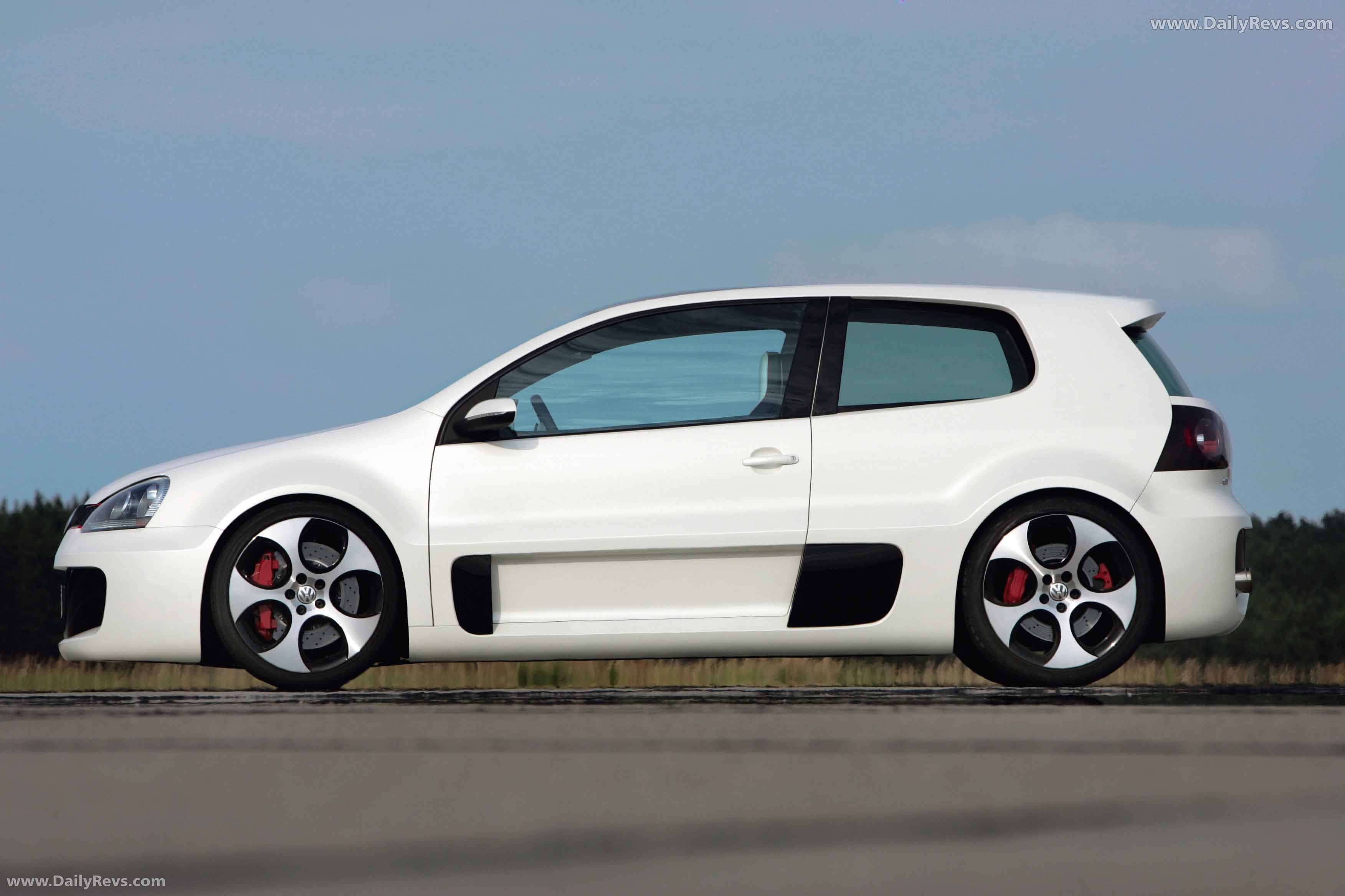2007 Volkswagen Golf GTI W12 650 Concept - VW’s Wild Concept Past ...