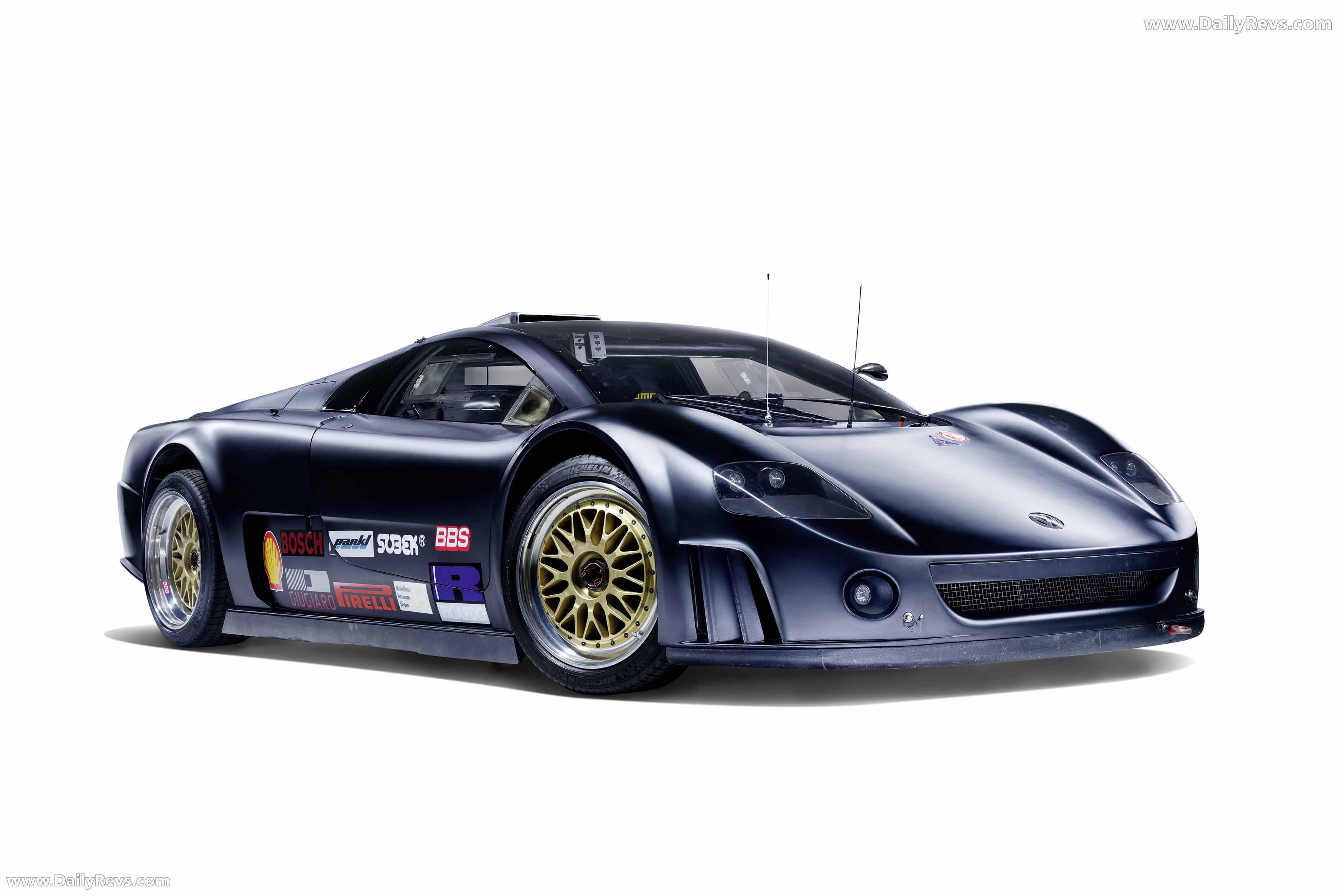 2001 Volkswagen W12 Coupe Concept - ExtremeExercise in Compact German ...