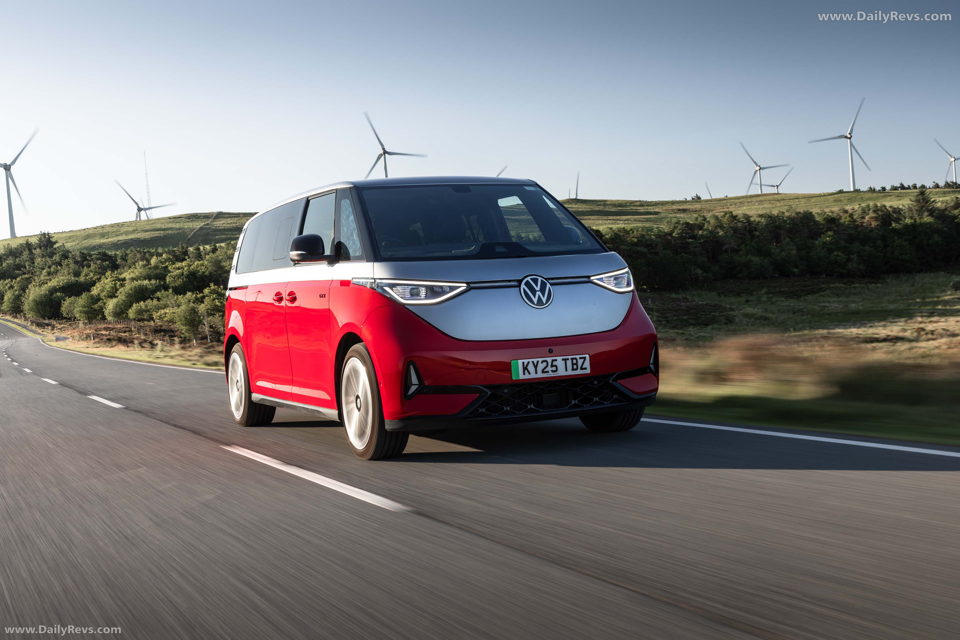 2025 Volkswagen ID. Buzz GTX UK Version