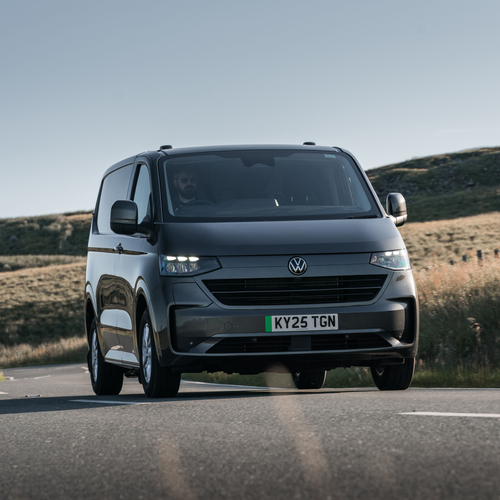 2025 Volkswagen e-Transporter - Electric Power to the Everyday Van ...