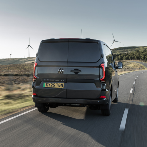 2025 Volkswagen e-Transporter - Electric Power to the Everyday Van ...