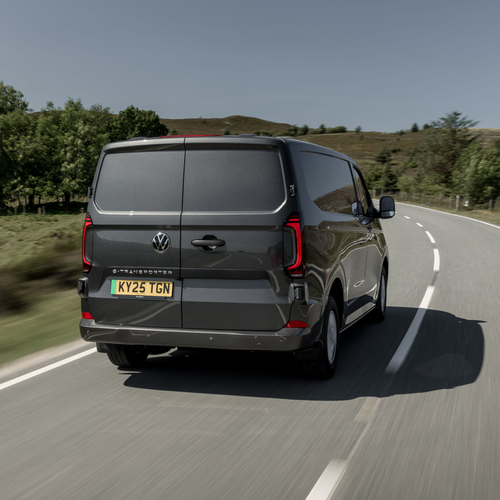 2025 Volkswagen e-Transporter - Electric Power to the Everyday Van ...