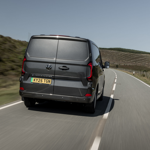 2025 Volkswagen e-Transporter - Electric Power to the Everyday Van ...