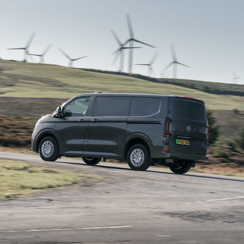 2025 Volkswagen e-Transporter - Electric Power to the Everyday Van ...