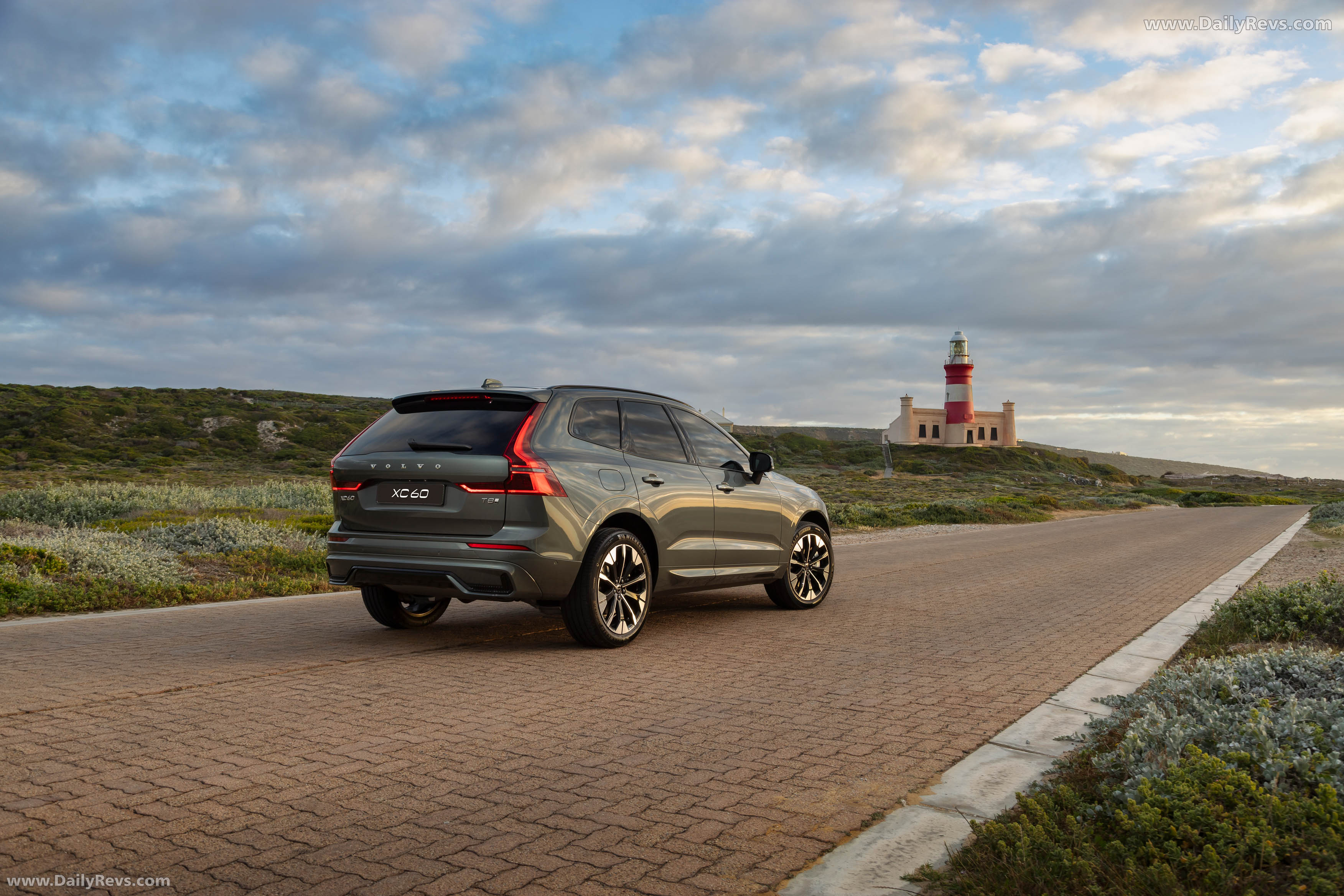 2026 Volvo XC60 South African Version: Refined Midsize Luxury SUV ...