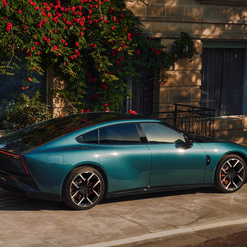 2025 Xpeng Motors P7 High Performance Edition - Elite EV Performance ...