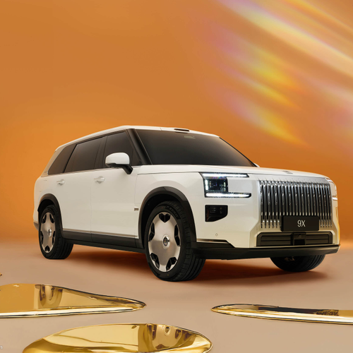 2026 Zeekr 9X Arctic White - A Luxurious Hybrid SUV Contender - DailyRevs